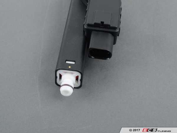 Genuine Volkswagen Audi - 4E0955965AA - Headlight Washer Jet Assembly ...