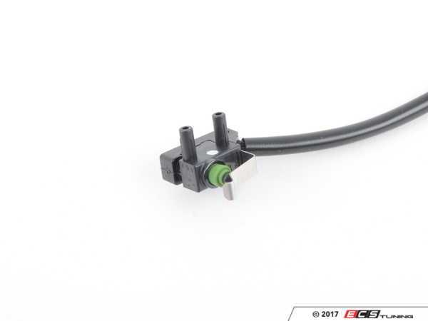 Genuine BMW - 54377227398 - Convertible Micro Switch (54-37-7-227-398)