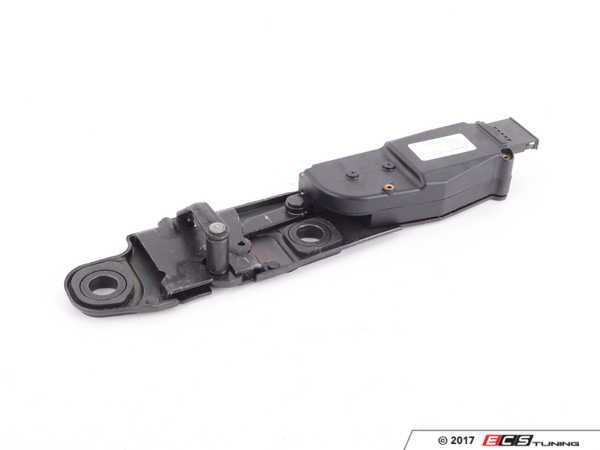 Genuine Volkswagen Audi - 3AF827887 - Hatch Striker (3AF 827 887)